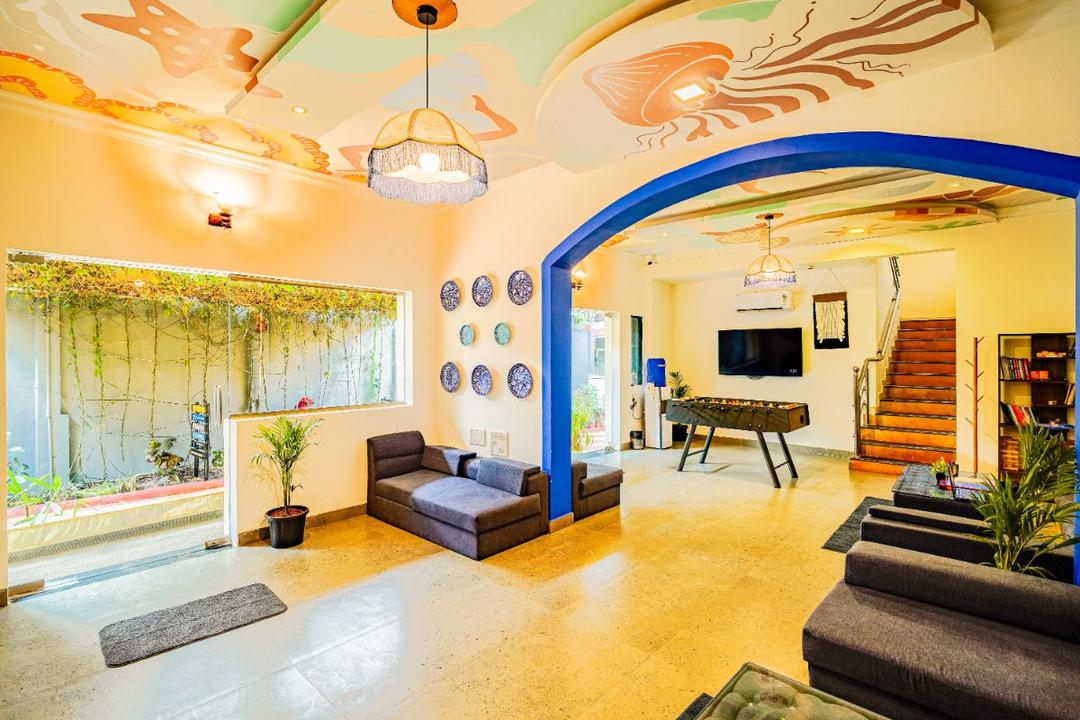 The Hosteller Goa Anjuna| Best backpacker hostel in Anjuna Goa