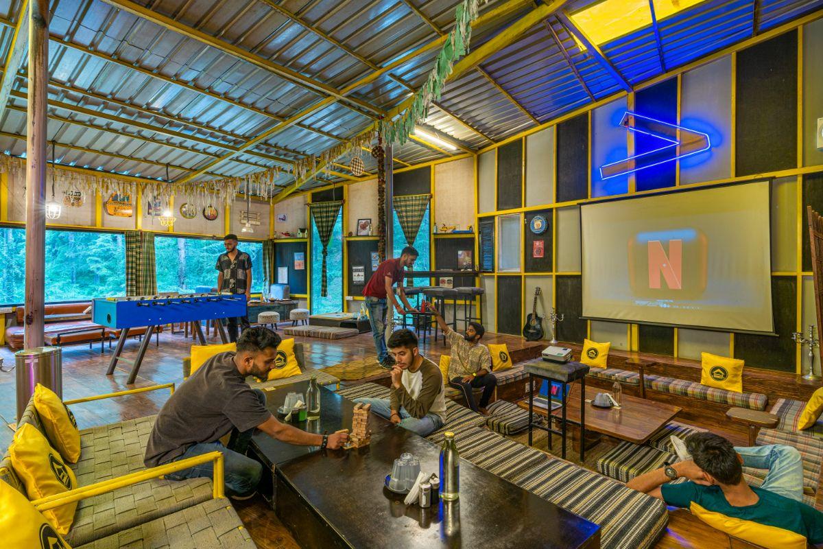 The Hosteller Kasol | Best backpacker hostel in Kasol
