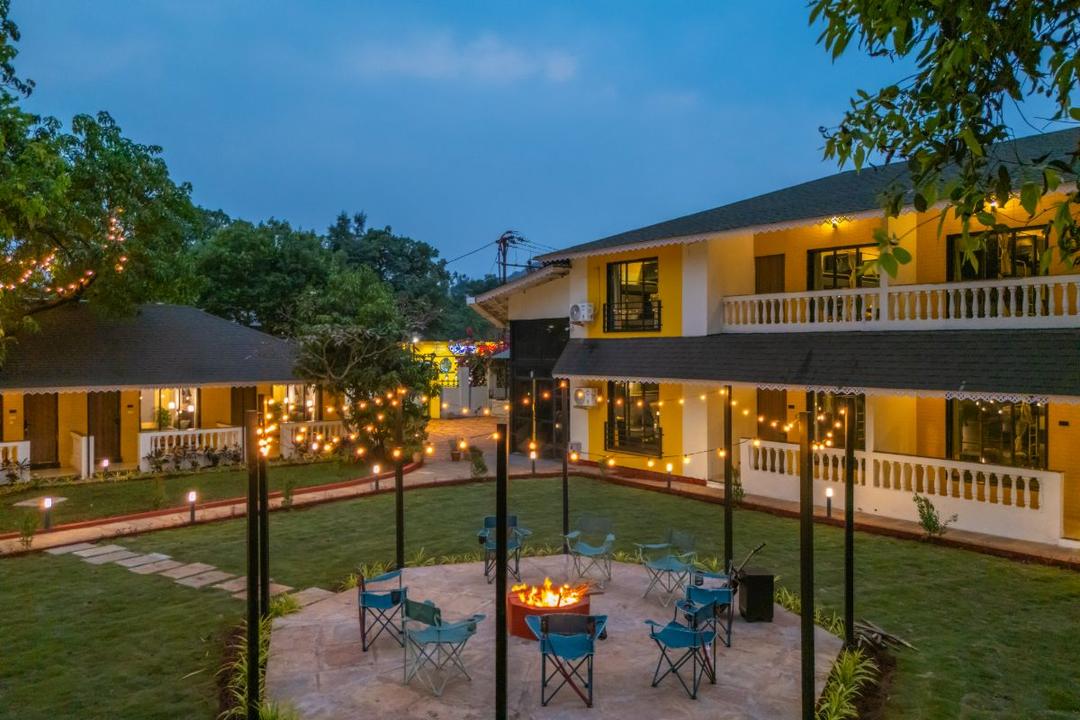 Backpacker hostel in Lonavala | Stay 3N, Pay 2N