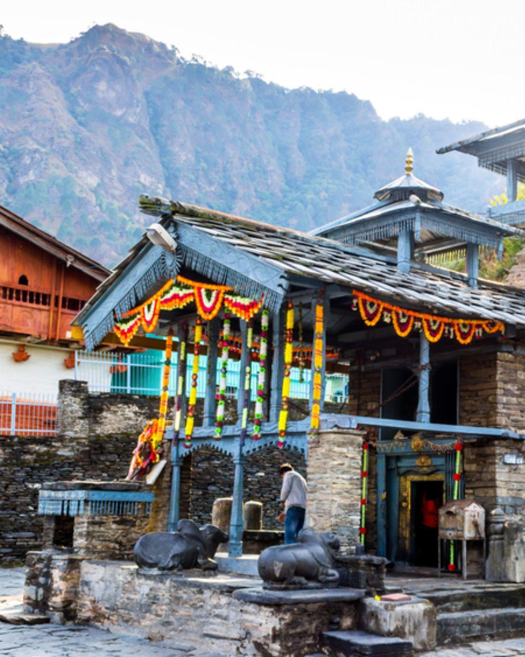 Explore Chakrata | Stay at The Hosteller