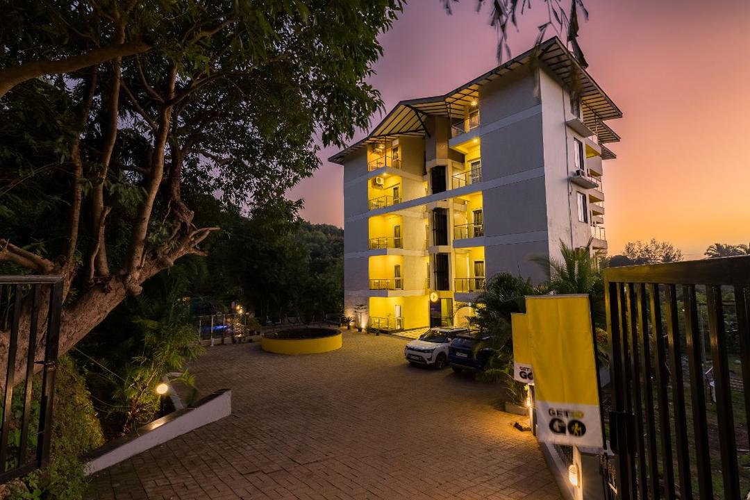 Explore Bangalore | Stay at The Hosteller