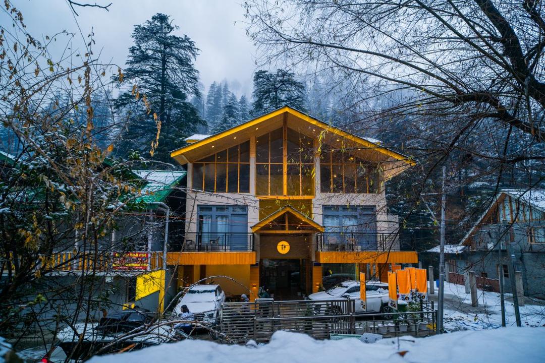 Explore Kasol | Stay at The Hosteller