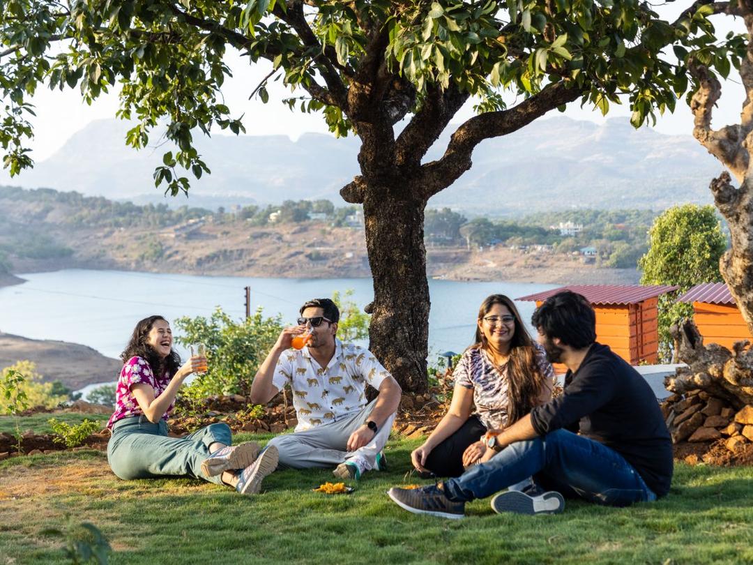 The Hosteller Bhandardara I Best backpacker hostel in Bhandardara