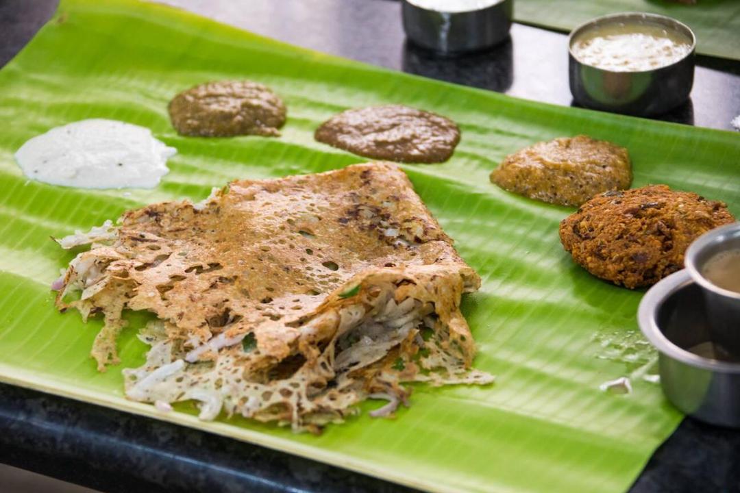 Explore Mumbai | Stay at The Hosteller