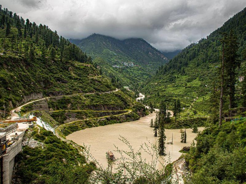 Explore Kasol | Stay at The Hosteller