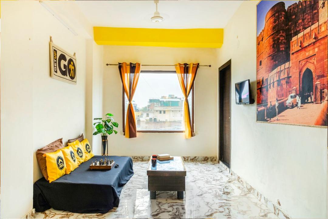 The Hosteller Agra | Best Branded Backpacker Hostel in Agra