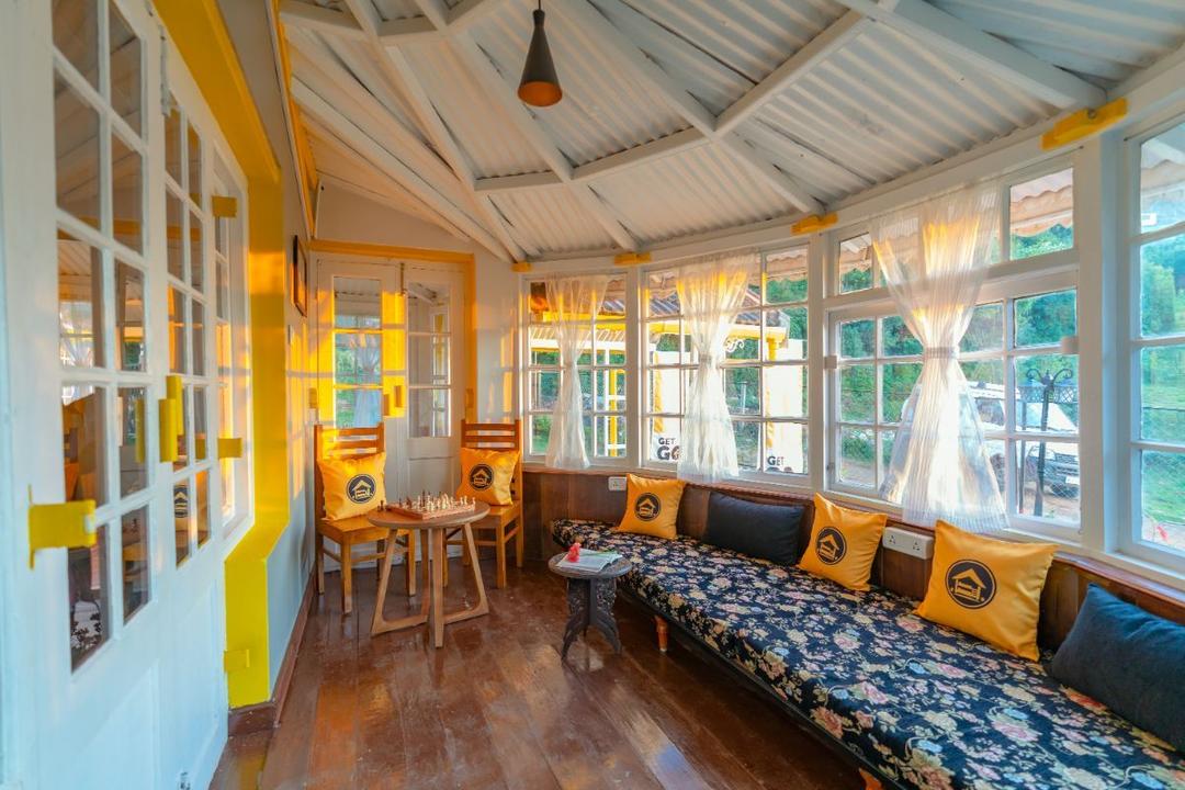 The Hosteller Ooty | Best Branded Backpacker Hostel in Ooty